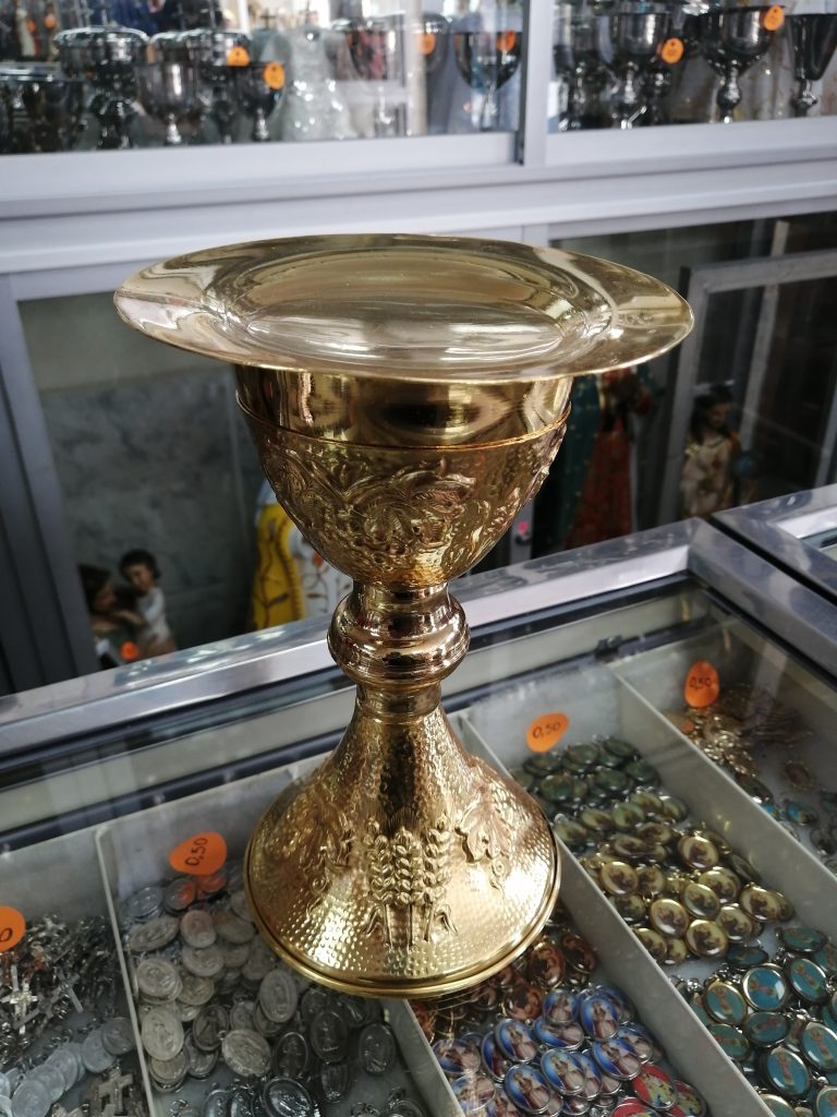 Cáliz copones en metal - Artesanías Ecuatorianas